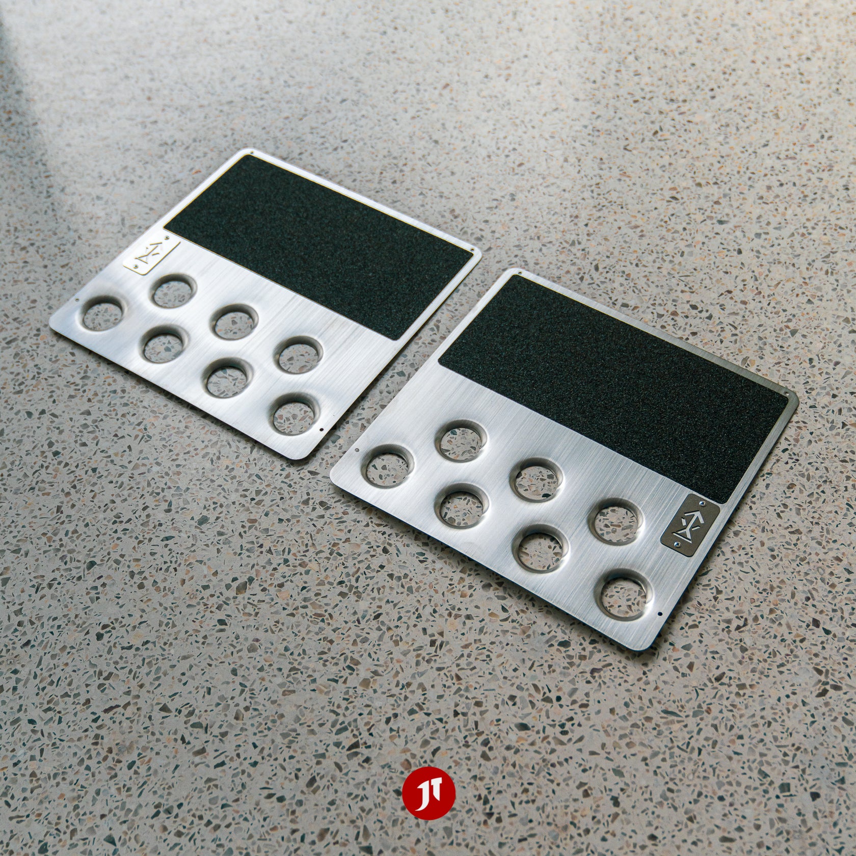 Universal Floor Plate – JTSpec
