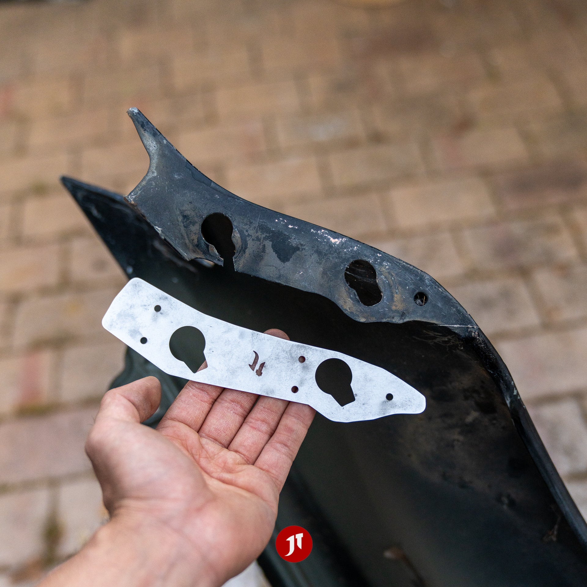 Holden Commodore VE Fender Tab Repair Plates (Pair) – JTSpec